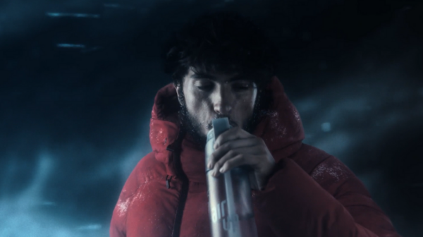 Avec Air up, Inoxtag co-crée une gourde, pour la sortie de son ...