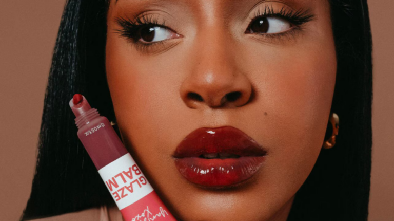 Avec Sephora, Yanissa Xoxo a imaginé une collection de gloss - Les Gens ...